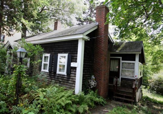 Caesar Robbins House | VARIETY . SPICE . LIFE